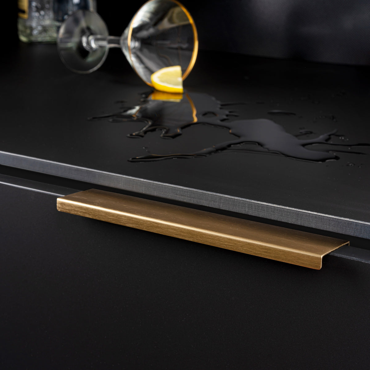 Handle - Way – Lioher Entreprise Corp