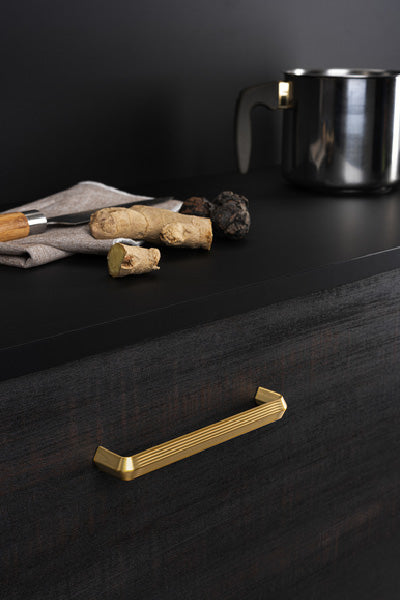 Handle - Lines – LIOHER